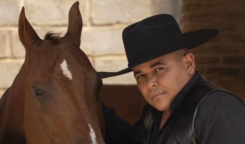 JC Rey lanza su primera producción musical «JC Rey El Toro» compuesta ...